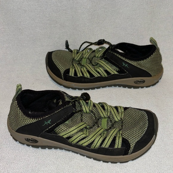 Chaco | Shoes | Chaos Kids Green And Black Closed Toe Hikingwater Shoes ...